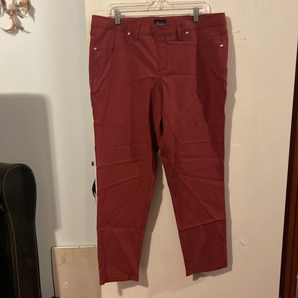 Simply Emma | Jeans | Simply Emma Jeggings | Poshmark